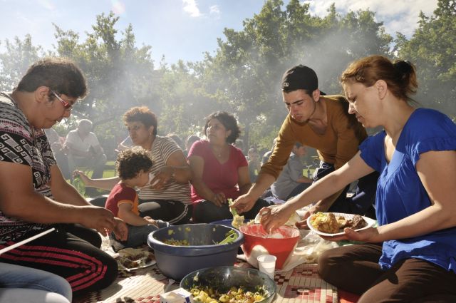 Grillen im Völkerpark - sensor Magazin - Mainz