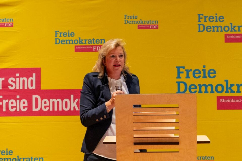 FDP Mainz mit Susanne Glahn als Spitzenkandidatin für den Stadtrat ...